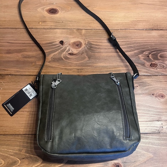 Browning | Bags | Nwt Browning Charcoal Conceal And Carry Crossbody ...